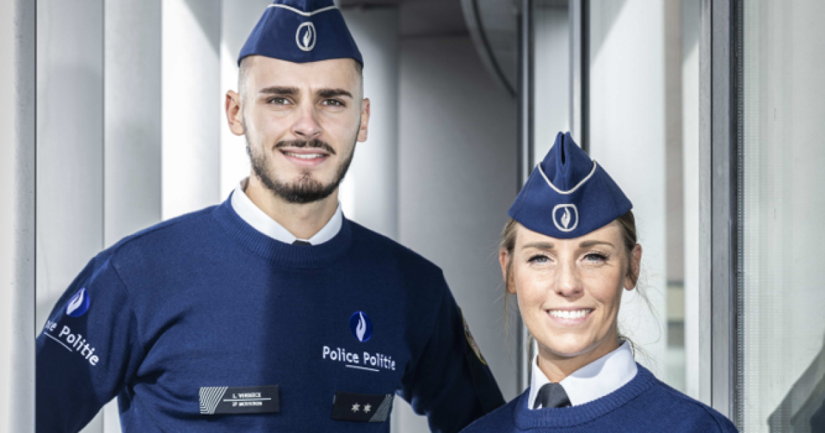 Nieuwe flyer: alle informatie voor politieaangifte bij online ...
